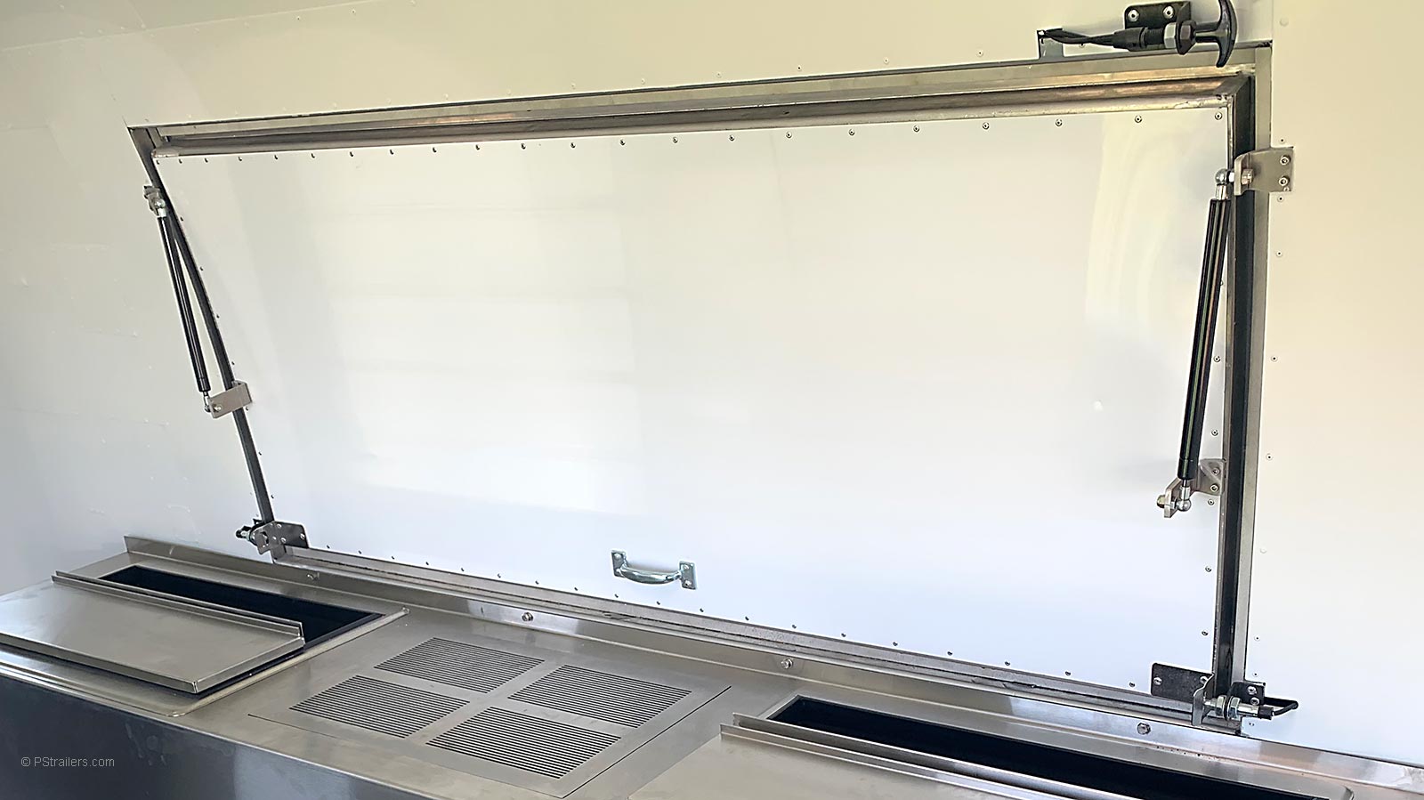 Airstream Serving Window Ideas – AirstreamDays Magazine